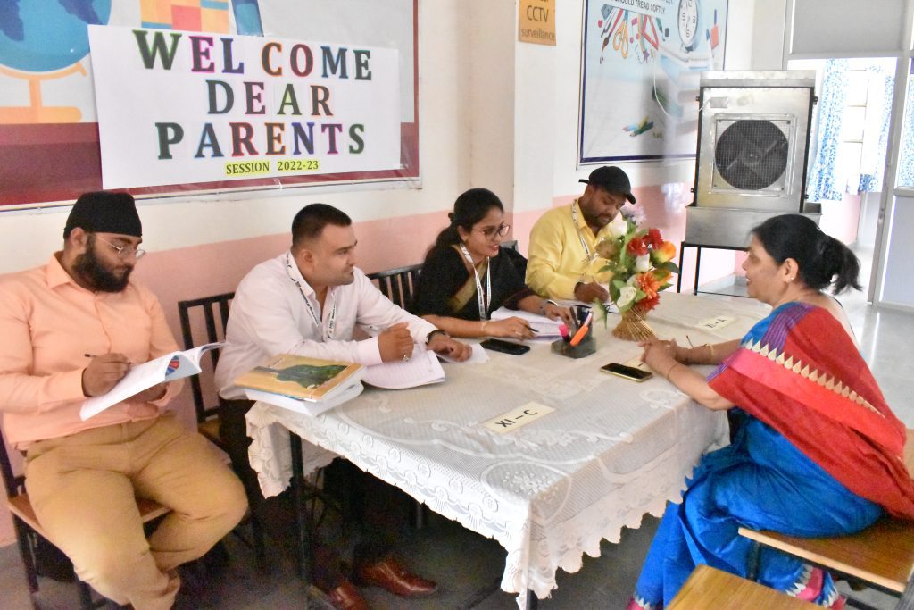 Questions to Ask a New School: A Guide to School Visit