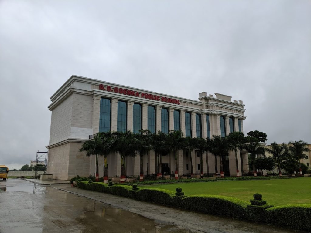 List of Top & Best Schools in Indore with Fees 2025-26